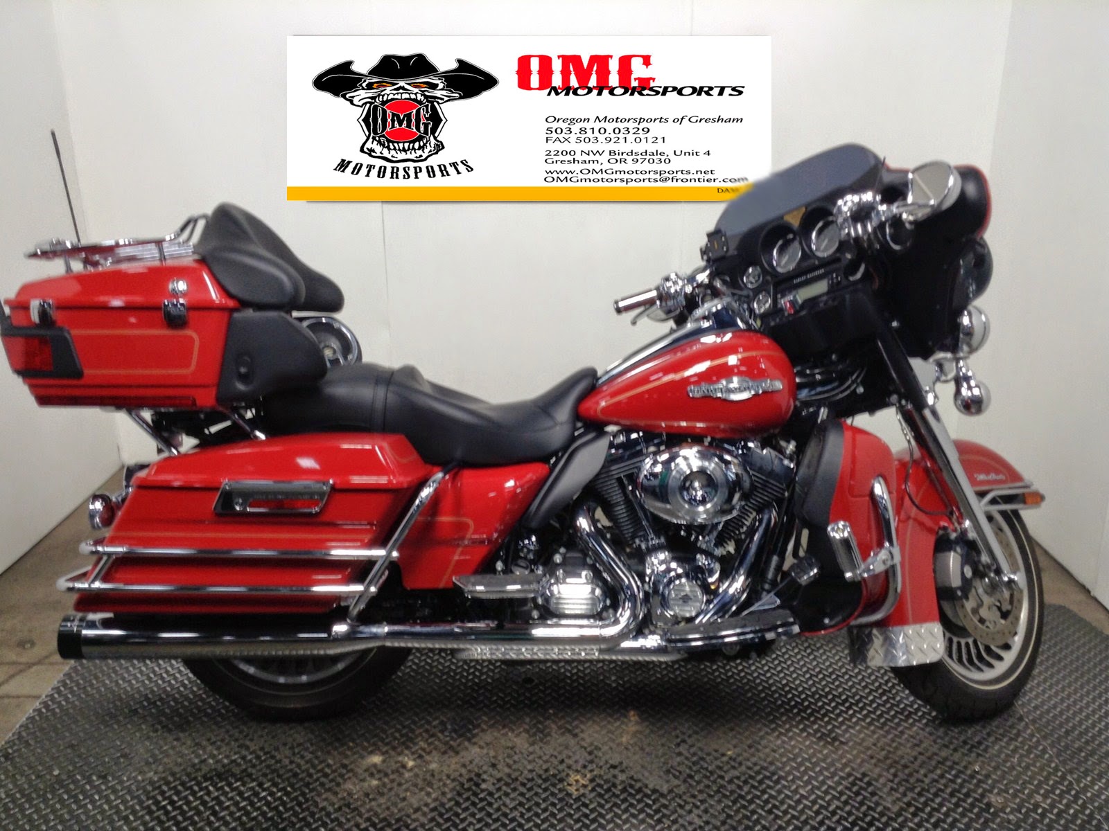 OMG Motorsports: 2013 HARLEY FLHTCU SE FIREFIGHTER SPECIAL EDITION 595 MI
